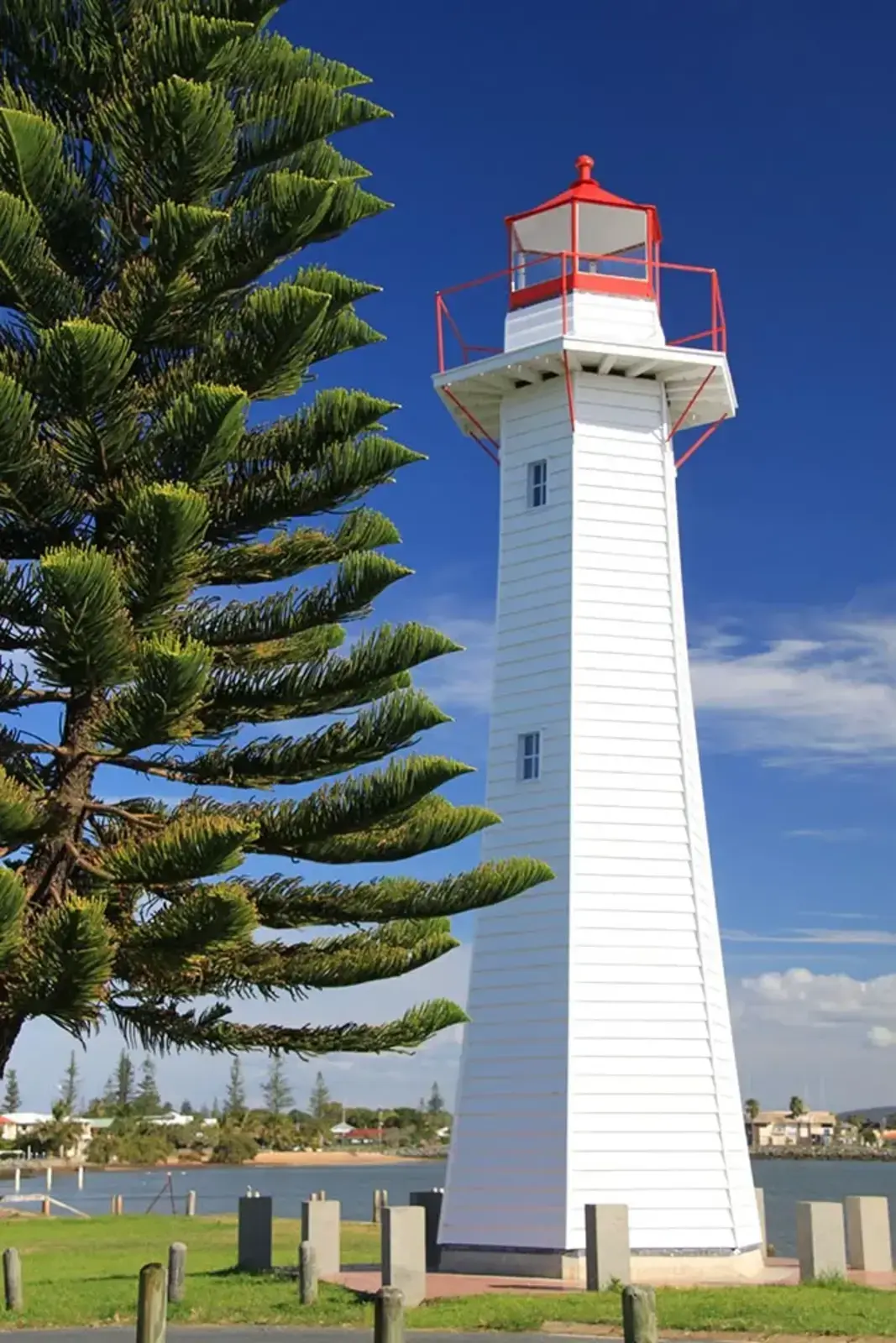 Lighthouses: Exploring Diversity and Significance | Open Green Map